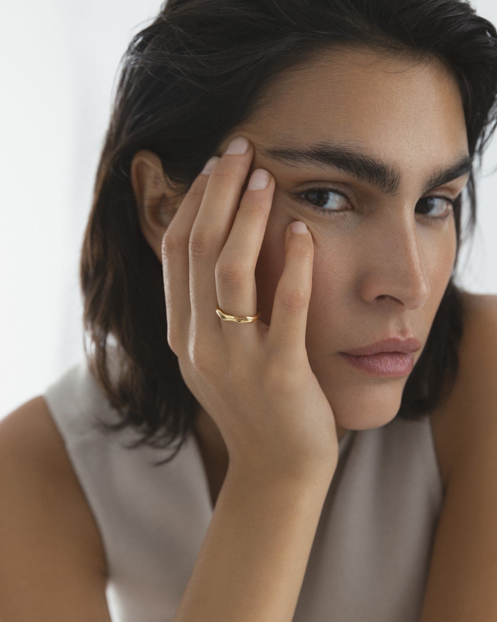Wavy Petite Gold Ring – Mockberg